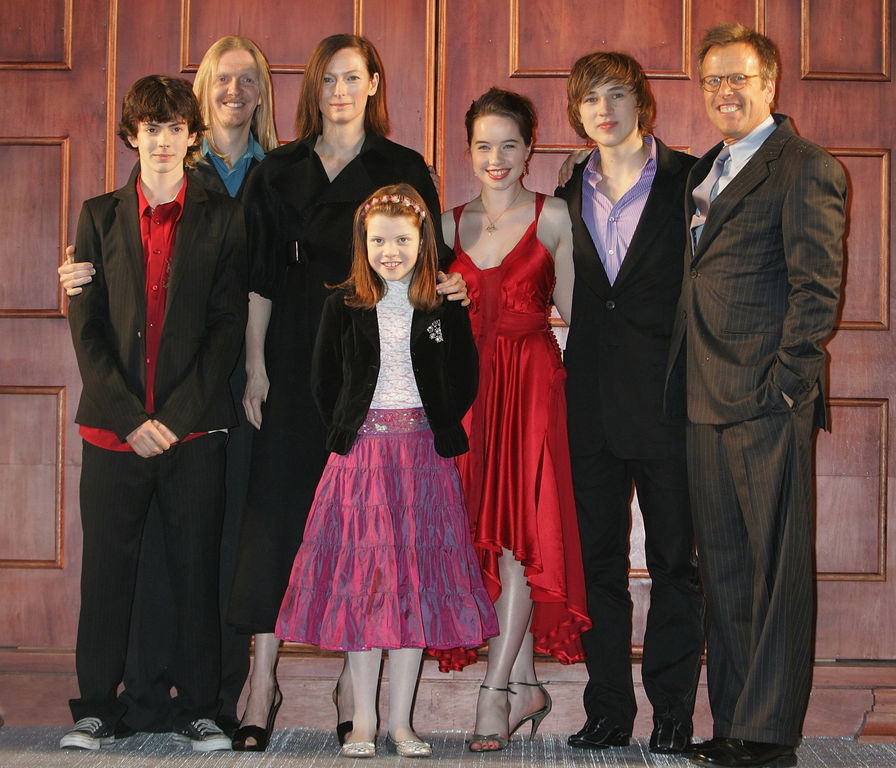 Image Narnia Cast Anna Popplewell 1286889 896 768 The