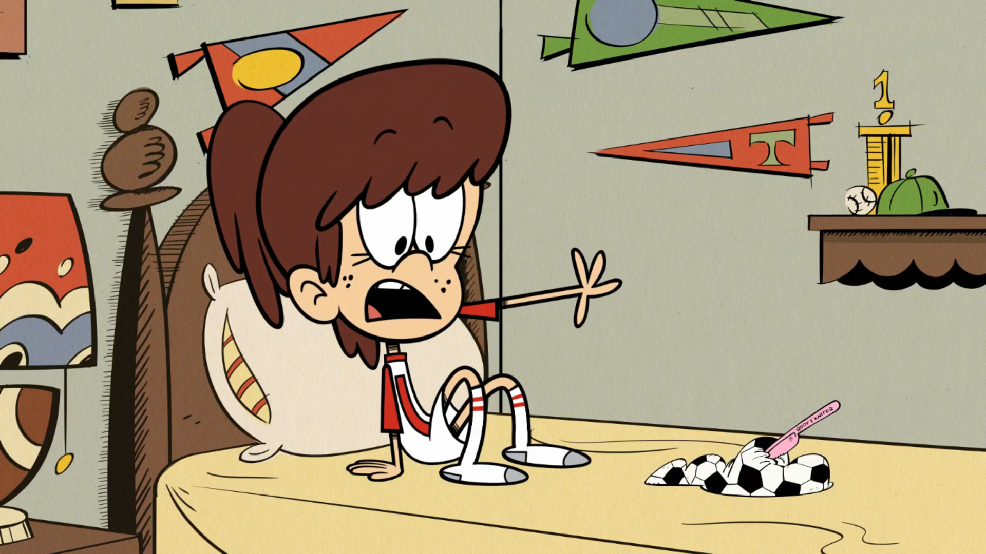 Image S1e06a Lynn Screaming In Horrorpng The Loud House Encyclopedia Fandom Powered By Wikia