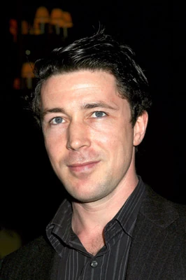 Aidan Gillen | Batpedia | FANDOM powered by Wikia