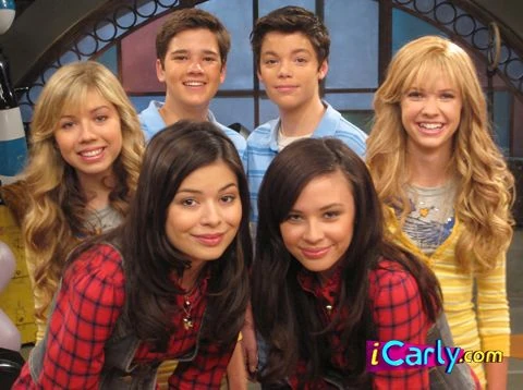 iLook Alike | iCarly Wiki | Fandom powered by Wikia