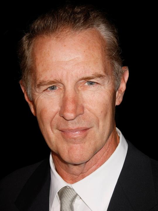 Geoff Pierson Revenge Abc Wiki Fandom Powered By Wikia