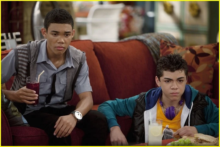 Tyece | Shake It Up Wiki | FANDOM powered by Wikia