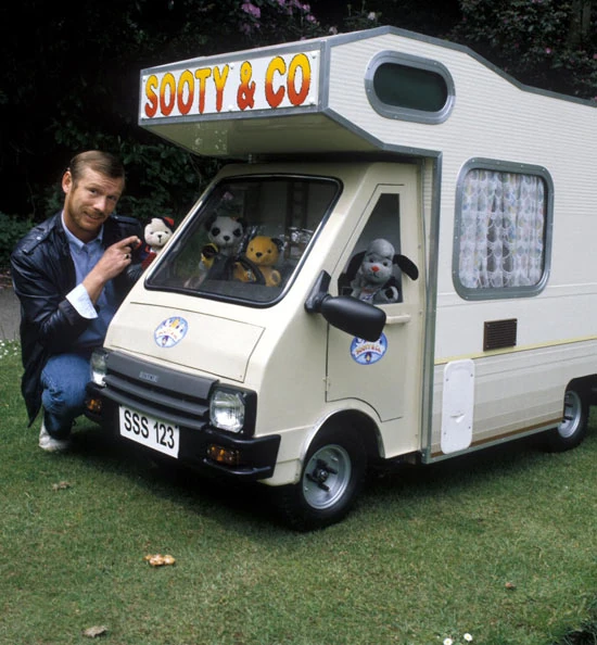Image - SootyandCo.CamperVan.jpg | Sooty Database Wiki | FANDOM powered ...