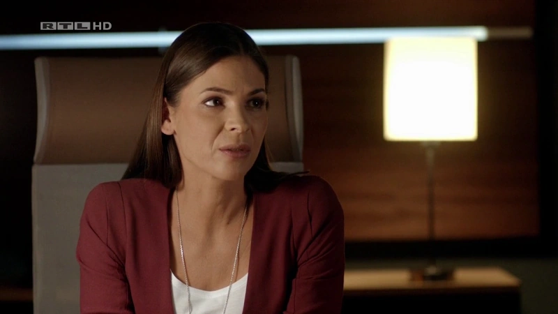 File:Kim Kruger 2.png | Squadra Speciale Cobra 11 Wiki | Fandom powered ...