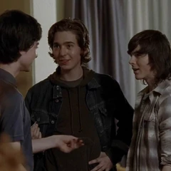 Austin Abrams | The Walking Dead Wiki | Fandom powered by Wikia