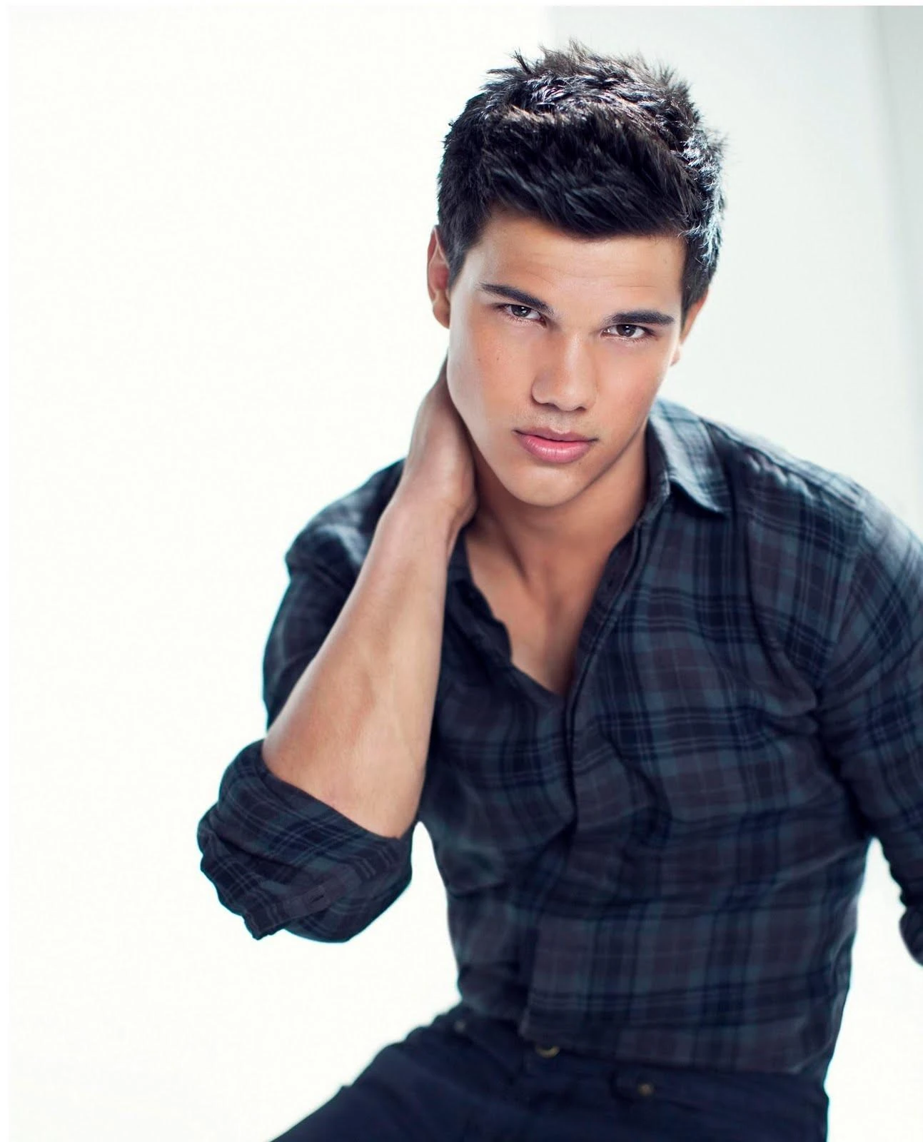 Image - Uhq-megasized-taylor-lautner-jacob-twilight-twilight-1792055718 ...
