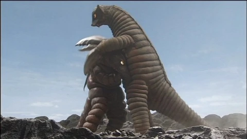 Image - Telesdon vs sadolrara.jpg | Ultraman Wiki | Fandom powered by Wikia