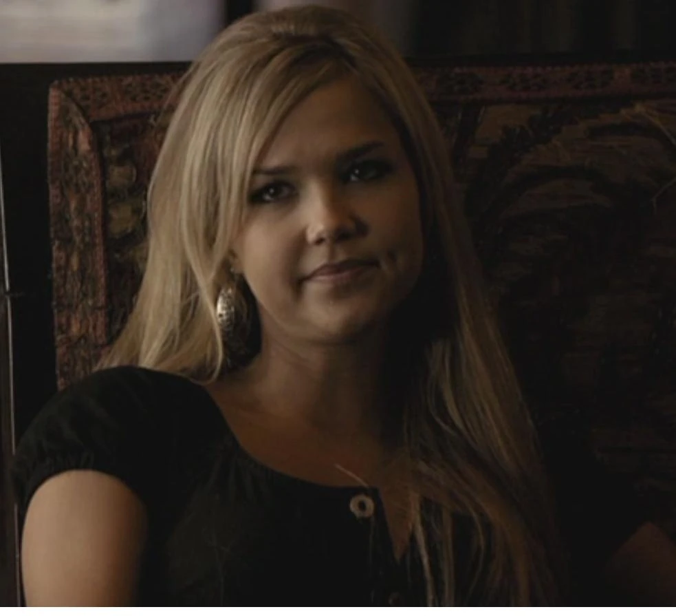 Fichier:Lexi 1.jpg | Wiki Vampire Diaries France | Fandom powered by Wikia